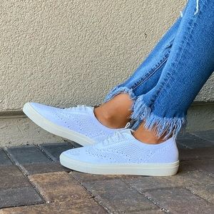 Urban Outfitters | Shoes | White Lace Up Brogue Fabric Knit Oxford ...